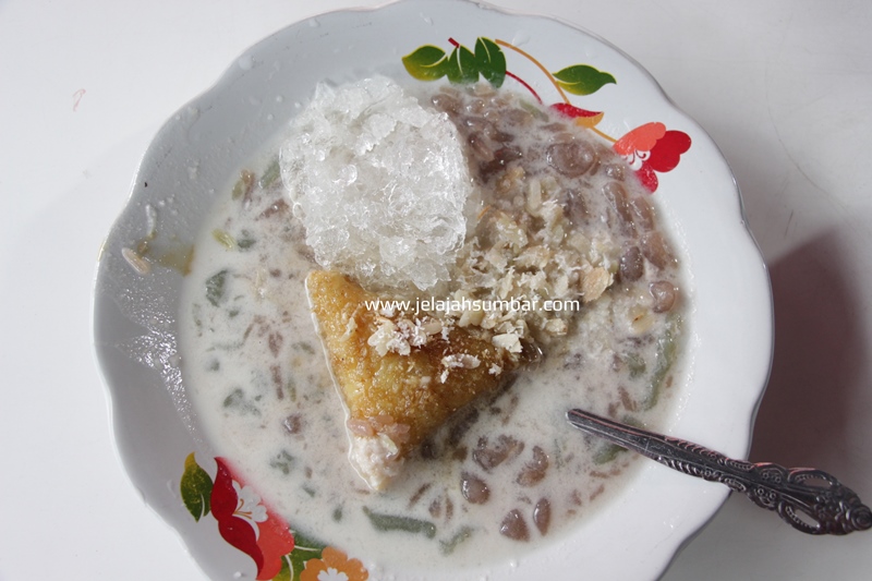Cindua Langkok, Pelepas Dahaga yang Nikmat Dari Bukittinggi