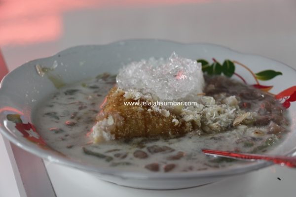 Cindua Langkok, Pelepas Dahaga yang Nikmat Dari Bukittinggi