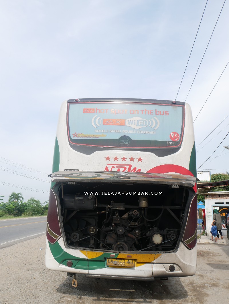 Trip Report Perjalanan Bus NPM Padang Medan - Jelajah Sumbar