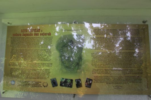 Cerita Seru Dari Terbentuknya Situs Batu Batikam - Jelajah Sumbar