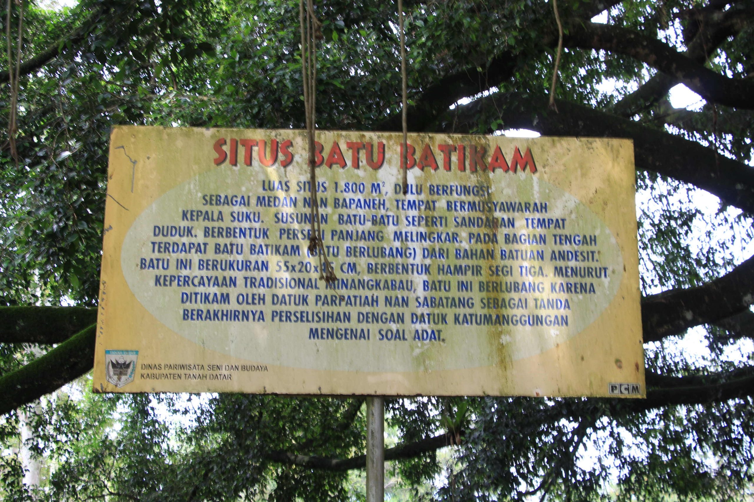 Cerita Seru Dari Terbentuknya Situs Batu Batikam - Jelajah Sumbar